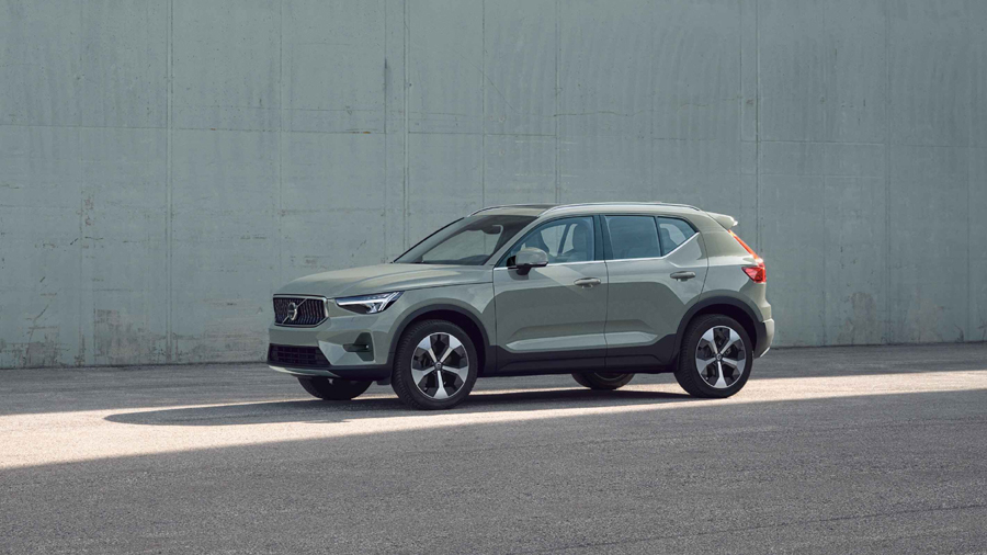 볼보자동차, ‘XC40 세이지 그린 에디션’ 25대 온라인 한정 판매 진행… 판매가 5330만원 | 고카넷